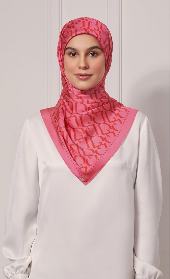 D Monogram dUck Square, Women's Fashion, Muslimah Fashion, Hijabs on ...