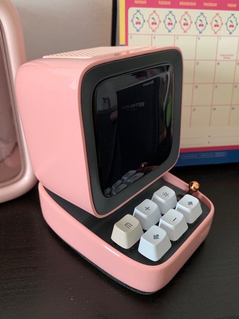 Divoom Ditoo Plus Speaker, Audio, Soundbars, Speakers & Amplifiers on ...