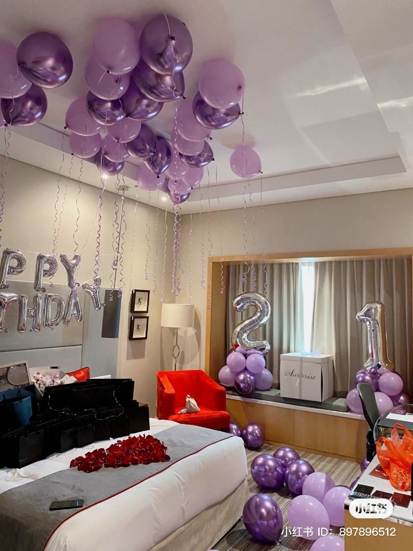 【DIY / On Site-Setup】Hotel Room Birthday Party Surprise Helium Balloons ...