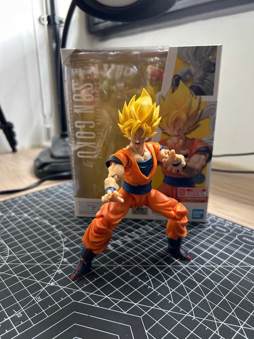 Dragon ball shf sh figuarts full power super saiyan son goku, Hobbies & Toys, Toys & Games on ...