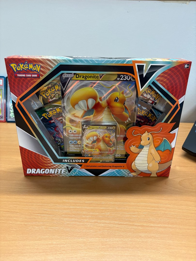 Evolving skies in Dragonite v box, Hobbies & Toys, Toys & Games on ...