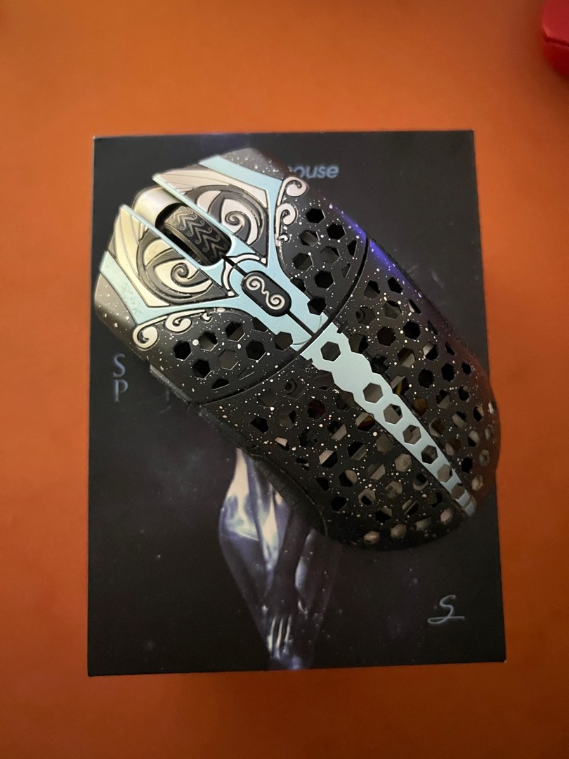 Finalmouse Starlinght-12 Phantom, 電腦＆科技, 電腦周邊及配件, 電腦滑鼠及相關產品 - Carousell
