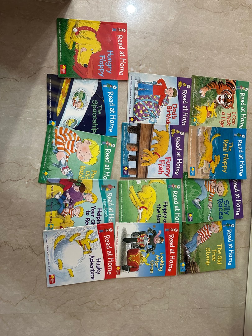 Floppy read at home, Hobbies & Toys, Books & Magazines, Children's ...