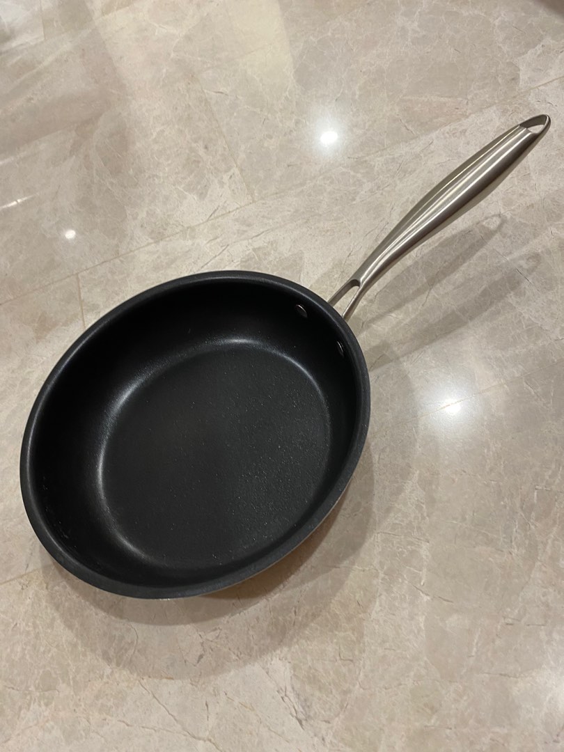 Frying Pan, Furniture & Home Living, Bathroom & Kitchen Accessories on ...
