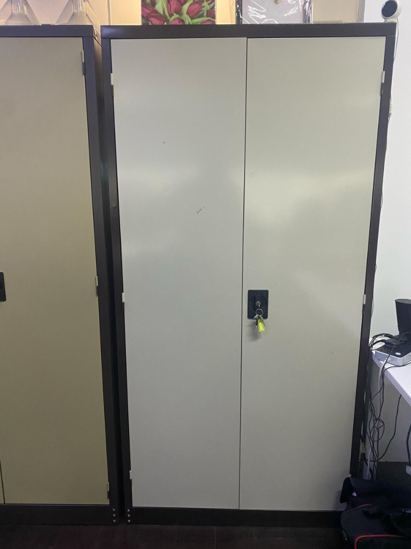 Full Height Swinging Door Steel Cabinet Cupboard with Locking Bar ...