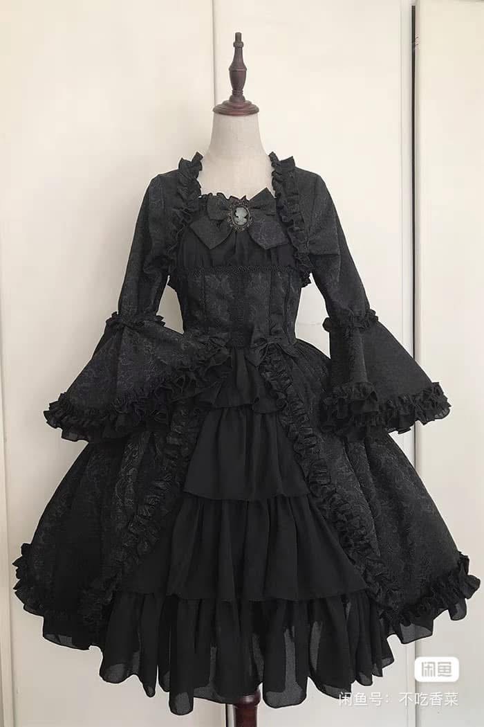 Gothic Victorian Dress, Fesyen Wanita, Pakaian Wanita, Gaun & Rok di ...
