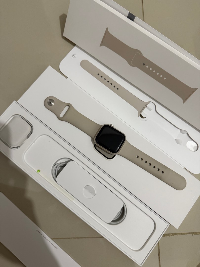 Iwatch seri 8 Starlight 41mm - Full Set no lecet, Barang Mewah, Jam ...