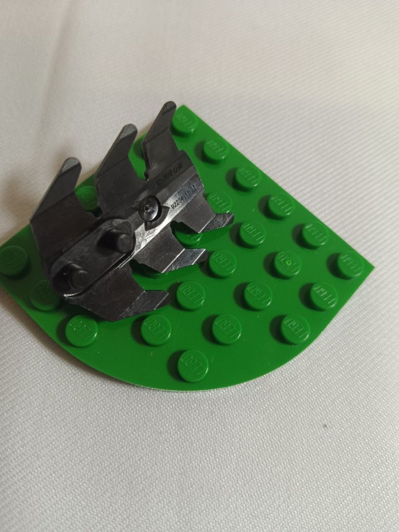 Lego Original Parts camera blaster gun bazooka weapon shield, Hobbies ...