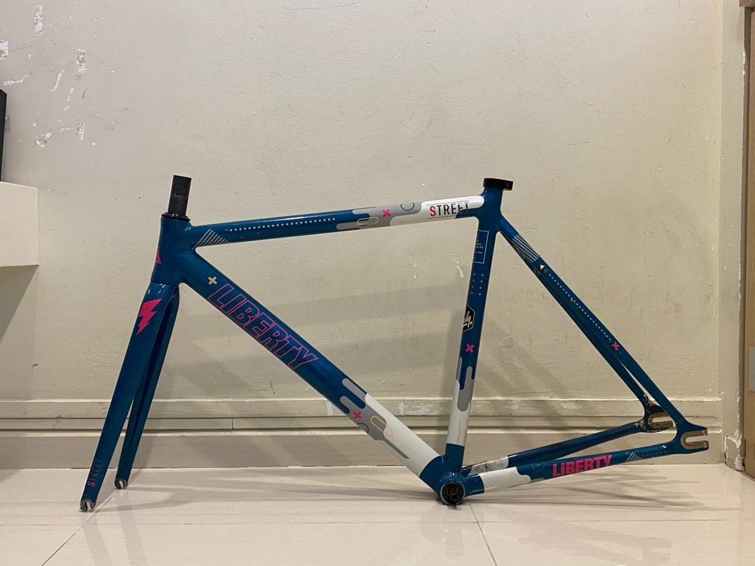 liberty v6 for fixie / track, Sports Equipment, Bicycles & Parts ...