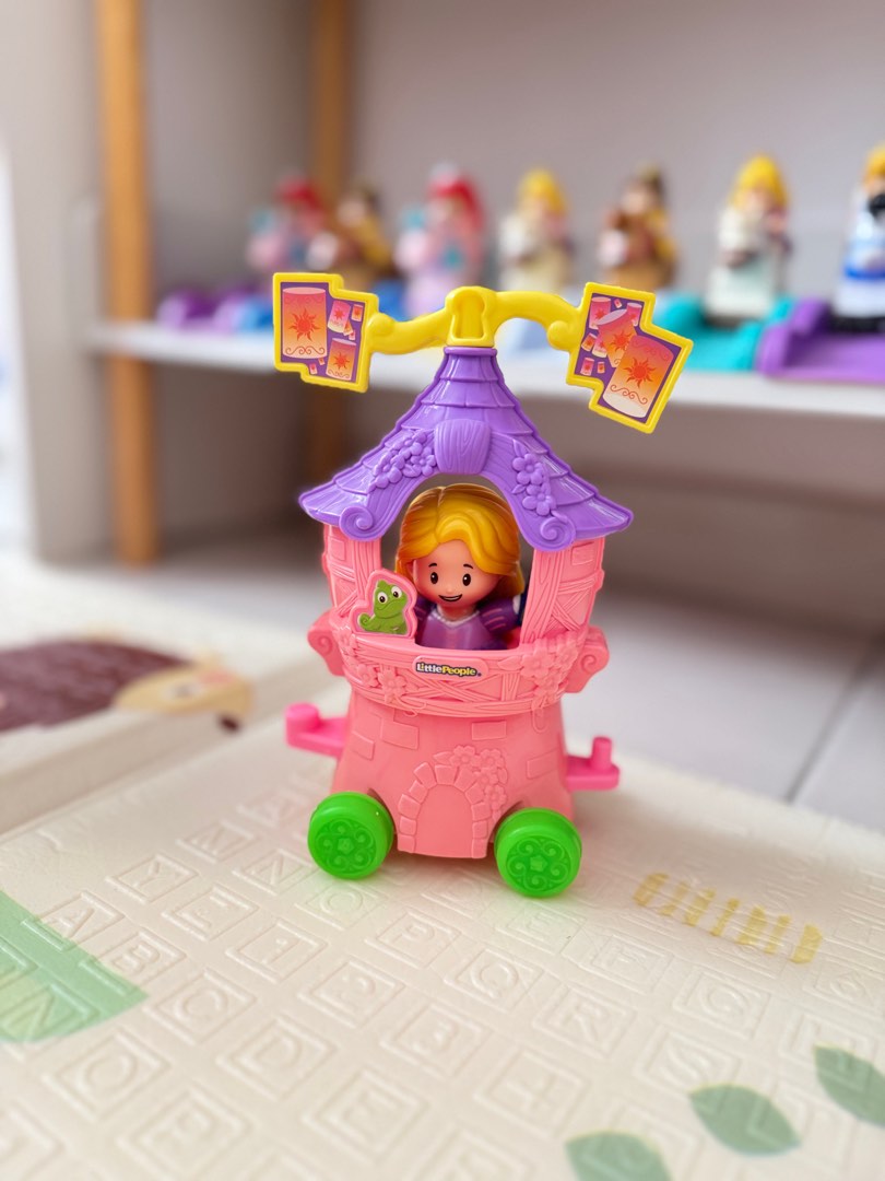 Little People Princess Parade Float (Rapunzel), Hobbies & Toys, Toys ...