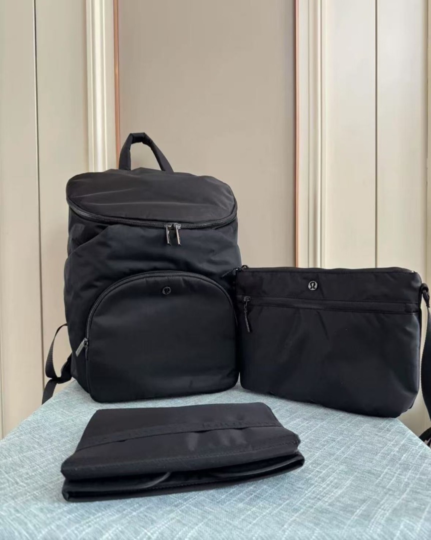 Lululemon New Parent Backpack 17L, Women's Fashion, Bags & Wallets ...