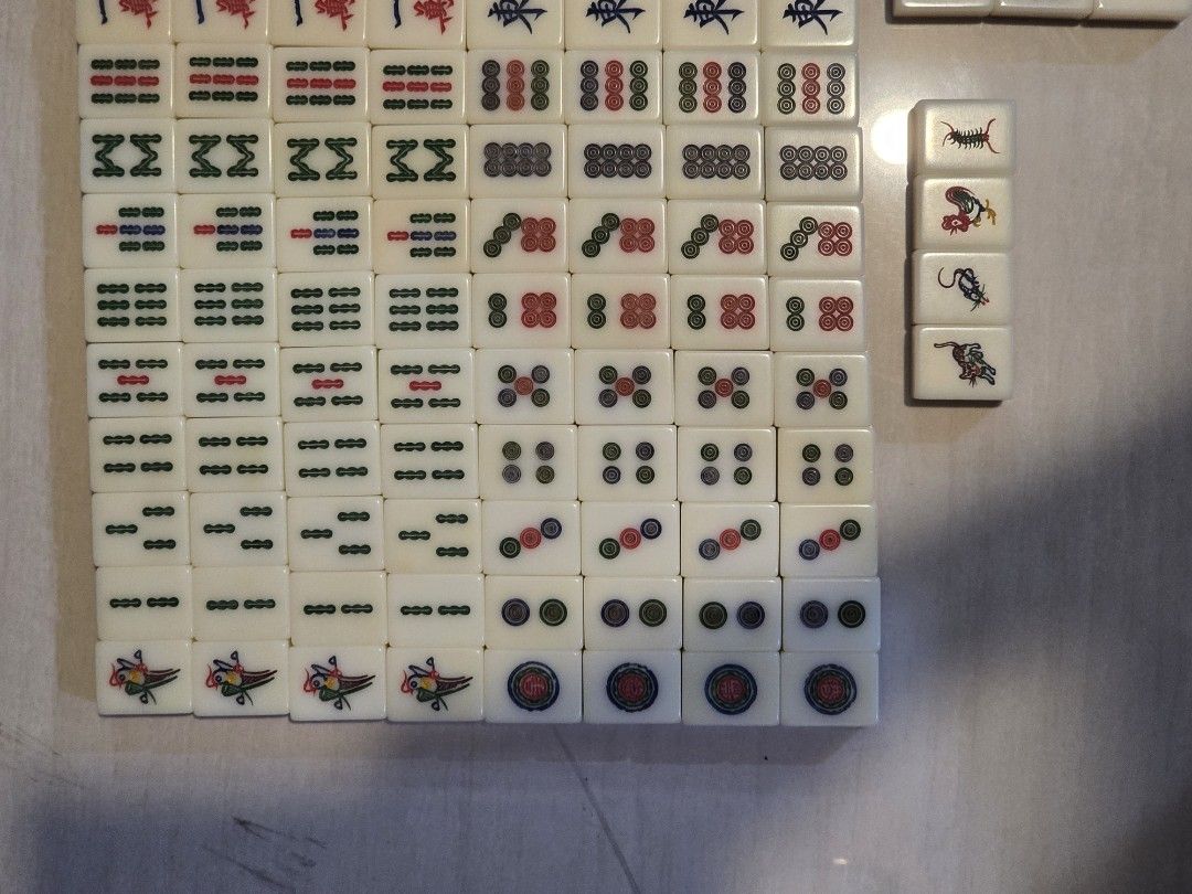 Mahjong Full Set with animals [36x27x21mm]A1/A2(without box n chips ...