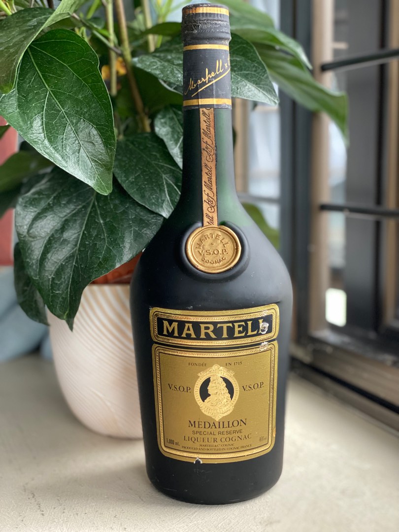 Martell V.S.O.P. Medallion Special Reserve Liqueur Cognac 1000ml, Food ...