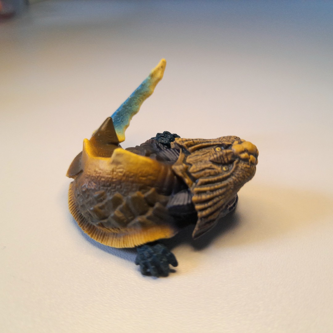 Monster hunter NIBELSNARF small figure, Hobbies & Toys, Memorabilia ...