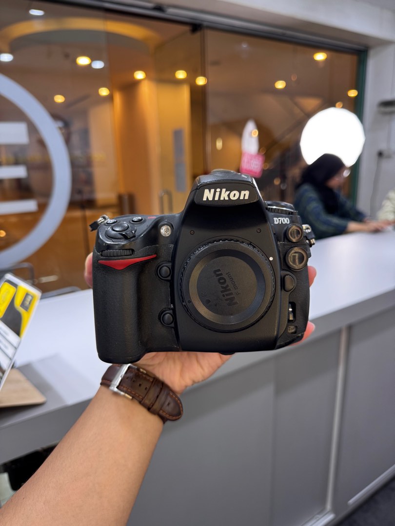 Nikon D700 SC47K ONLY FX, Photography, Cameras on Carousell