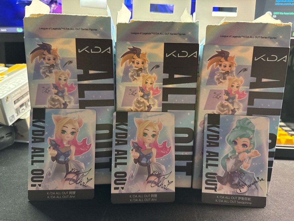 Popmart K/DA All Out Figurines, Hobbies & Toys, Toys & Games on Carousell