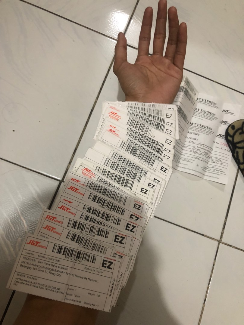 PROOF OF TRANSACTIONS (JNT RECEIPT), Announcements on Carousell