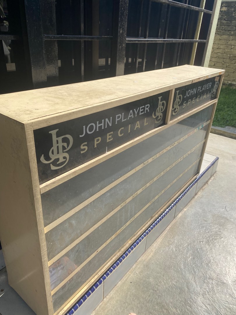 Rack rokok john player, Hobbies & Toys, Collectibles & Memorabilia ...