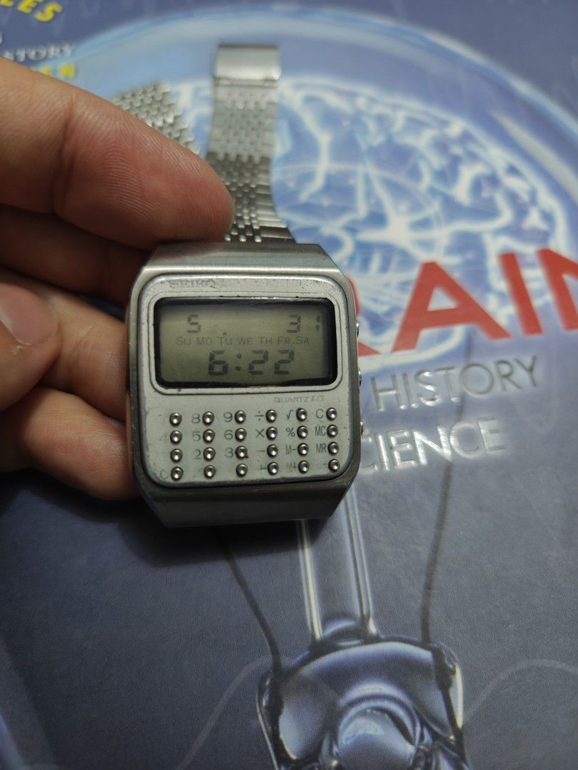 Seiko Calculator Watch vintage rare, Fesyen Pria, Jam Tangan di Carousell