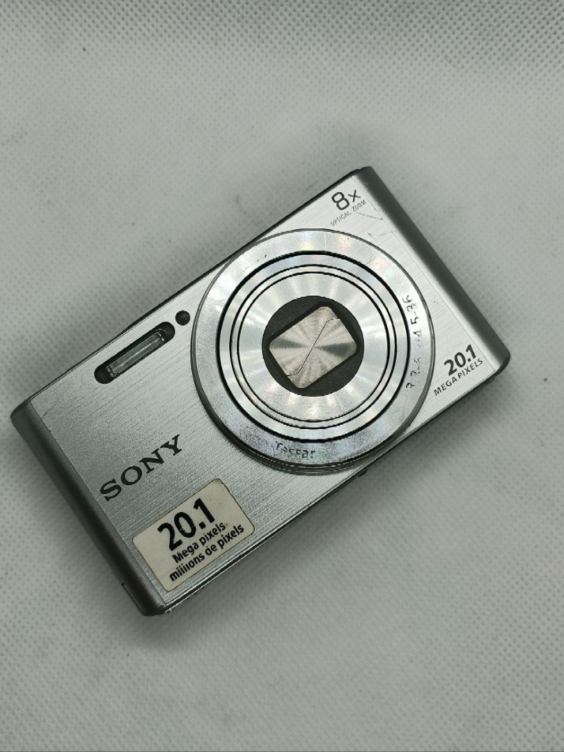 Sony Cybershot DSC-W830 (Silver), Photography, Cameras on Carousell