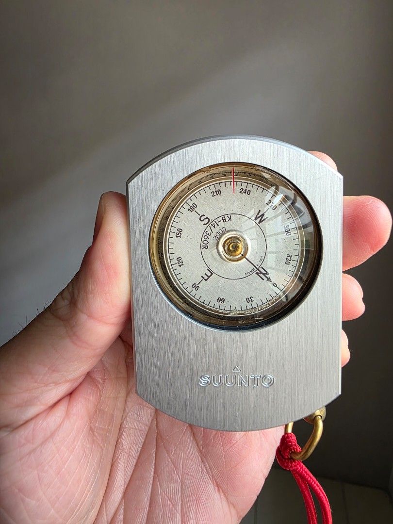 Suunto Hand Bearing Compass KB14/360R, Hobbies & Toys, Travel, Travel ...