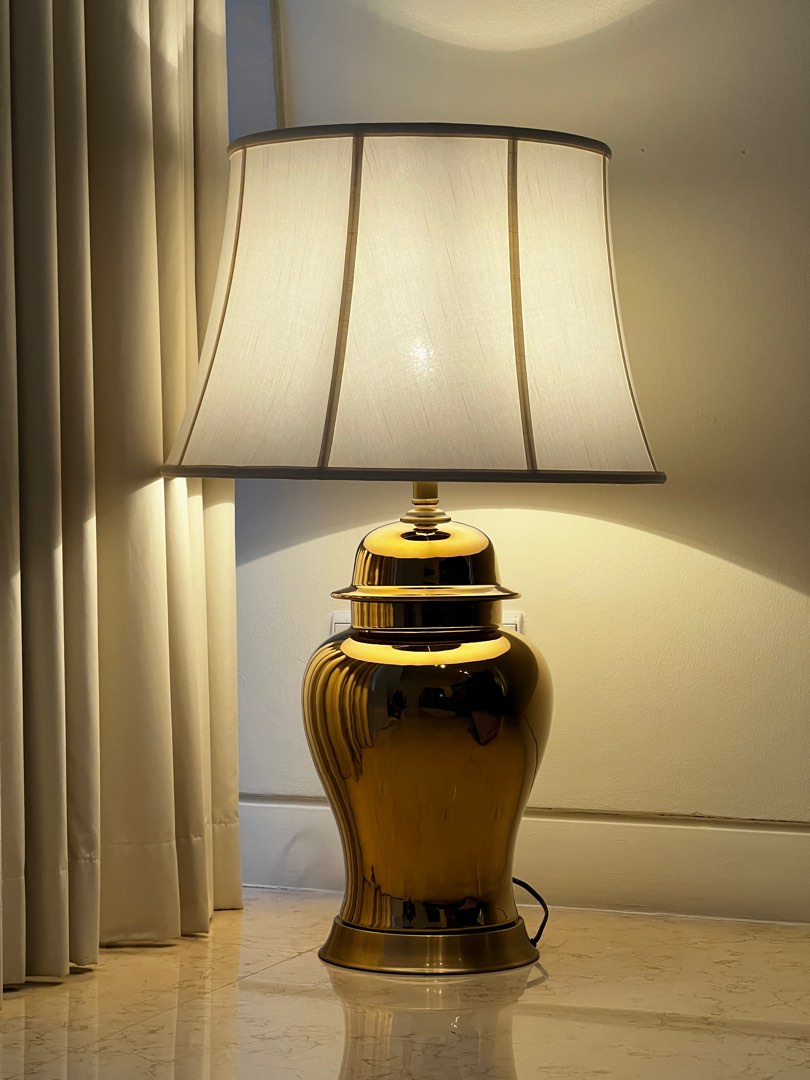 Table lamp (japan ac plug type), Furniture & Home Living, Lighting ...
