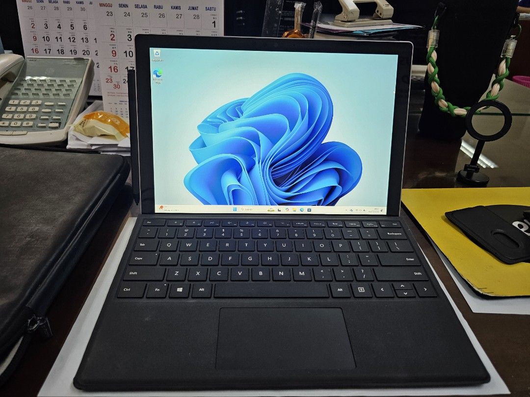 Tablet Microsoft Surface Pro 6 256GB Keyboard Ori Mulus Normal murah ...