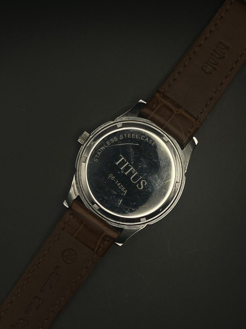 Titus Dark Brown Dial Day Date Vintage Watch, Men's Fashion, Watches ...