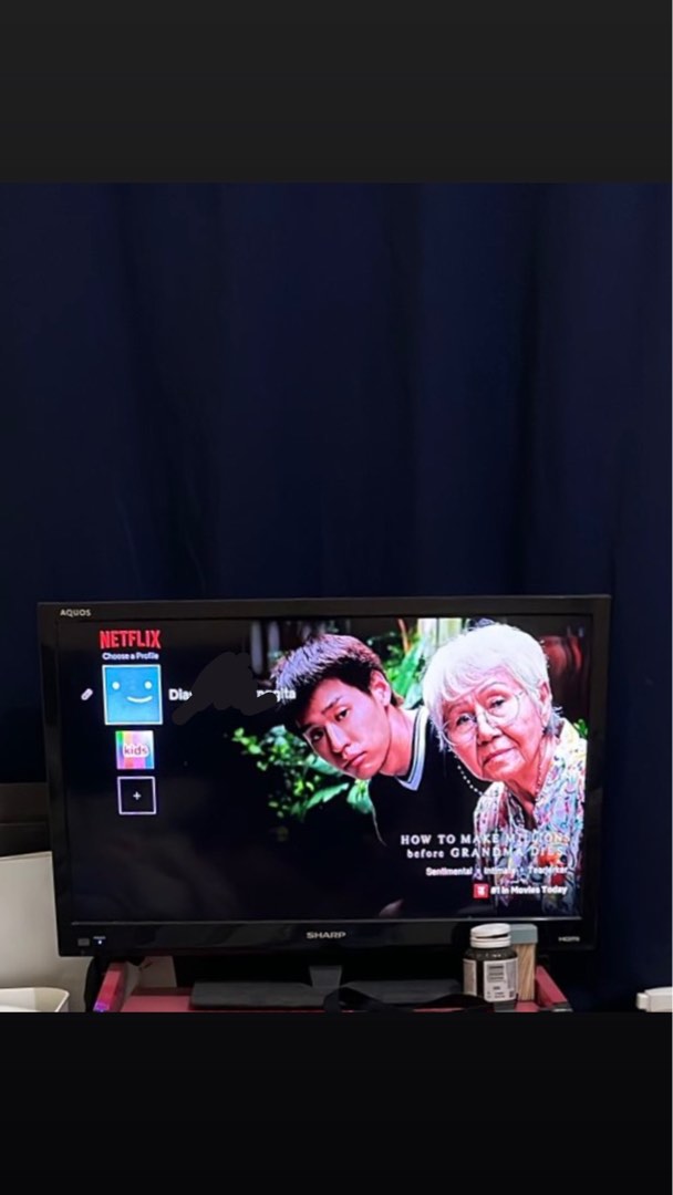 TV Sharp Aquos 24 inch bisa YT Netflix, Elektronik, TV & Perlengkapan Hiburan di Carousell
