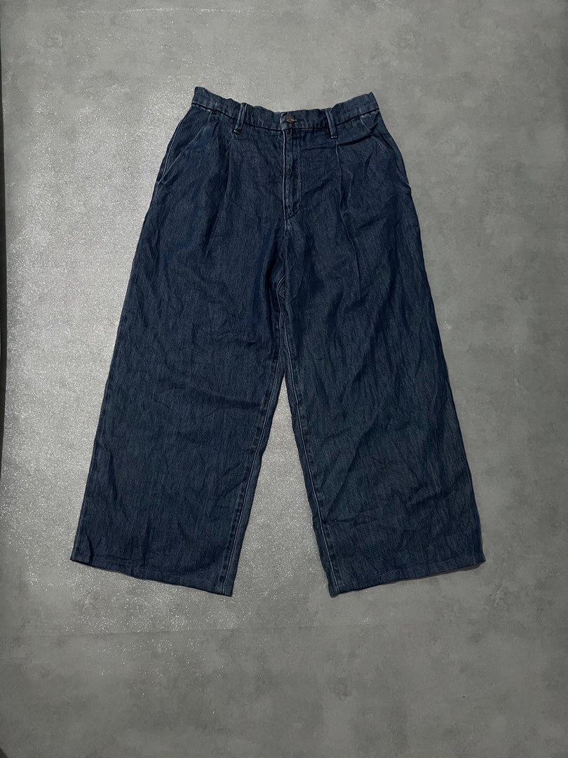 Uniqlo Drapey Denim Pleated Trousers, Women's Fashion, Bottoms, Jeans ...