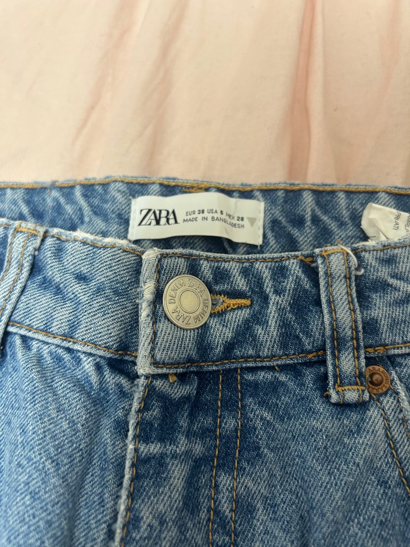 Zara jeans, Women's Fashion, Bottoms, Jeans on Carousell