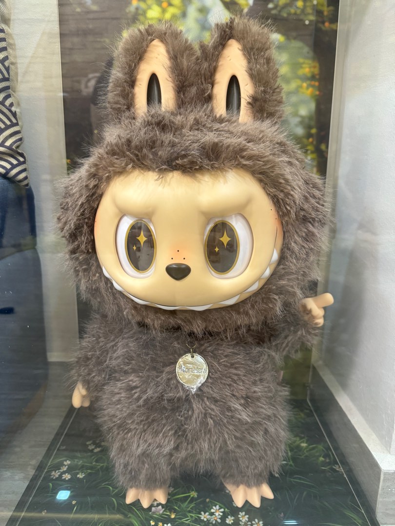 Zimomo I See You Large Plush + Display Case (Clear-Off Price!), Hobbies ...