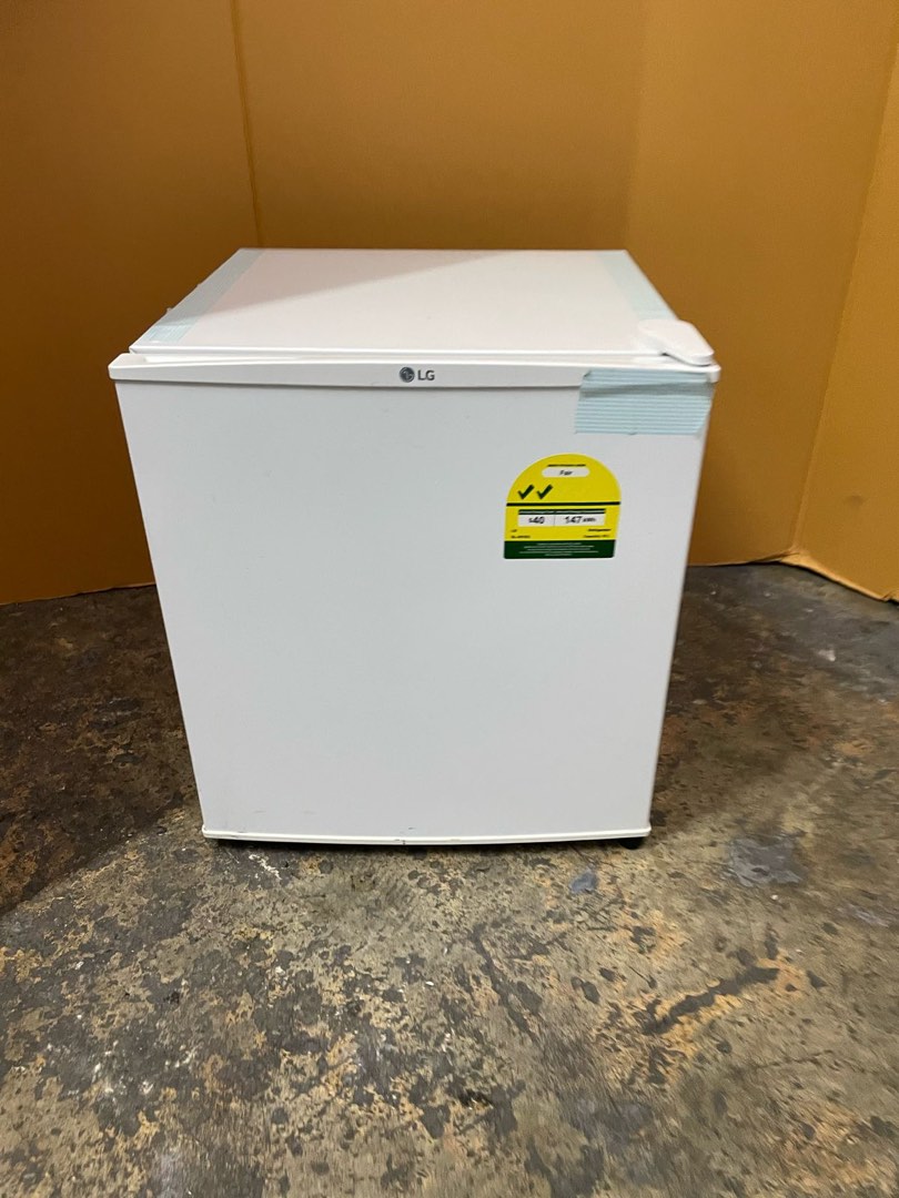 052503 (3) LG 1dr Mini Bar Fridge 43L 2 $69, TV & Home Appliances ...