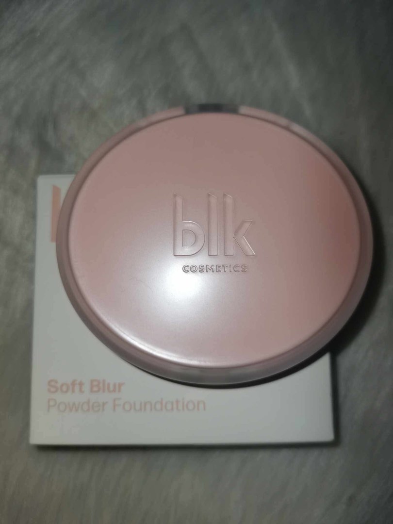 BLK Soft Blur Powder Foundation, Beauty & Personal Care, Face, Makeup ...