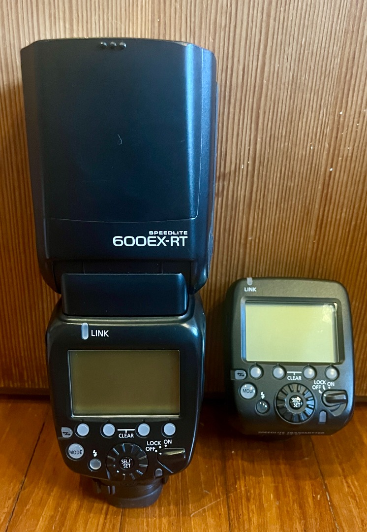 Cannon 600EX-RT Speedlite and Canon ST-E3-RT Speedlite Transmitter ...