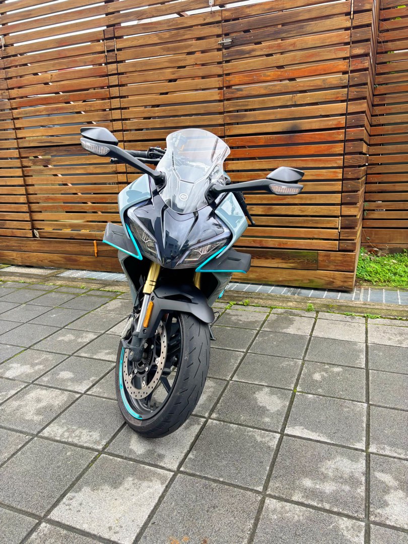 CFMOTO 春風 450SRS, 機車, 重機在旋轉拍賣