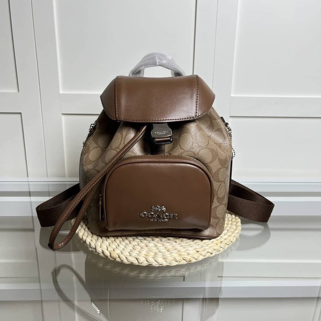 Coach Backpack, Women's Fashion, Bags & Wallets, Backpacks on Carousell