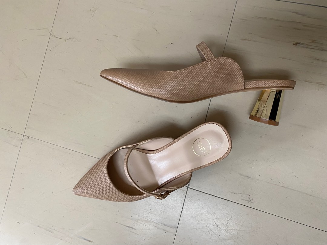 GIBI OFFICE SHOES, Women's Fashion, Footwear, Heels on Carousell