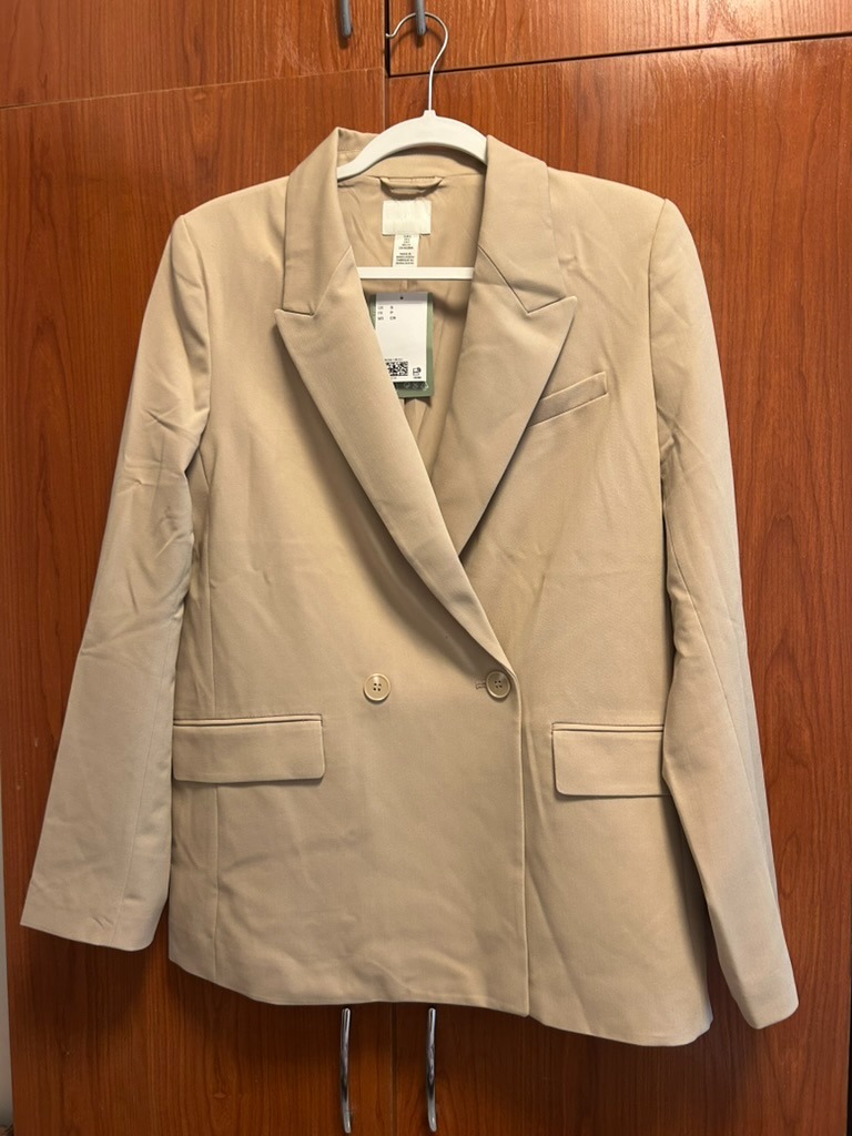 H&M Oversized Blazer, Women's Fashion, Coats, Jackets and Outerwear on ...