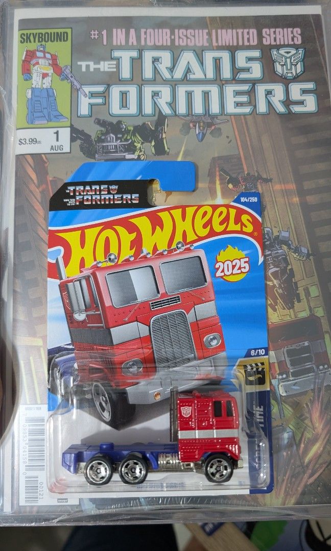Hot Wheels Optimus Prime 2025, Hobbies & Toys, Toys & Games on Carousell
