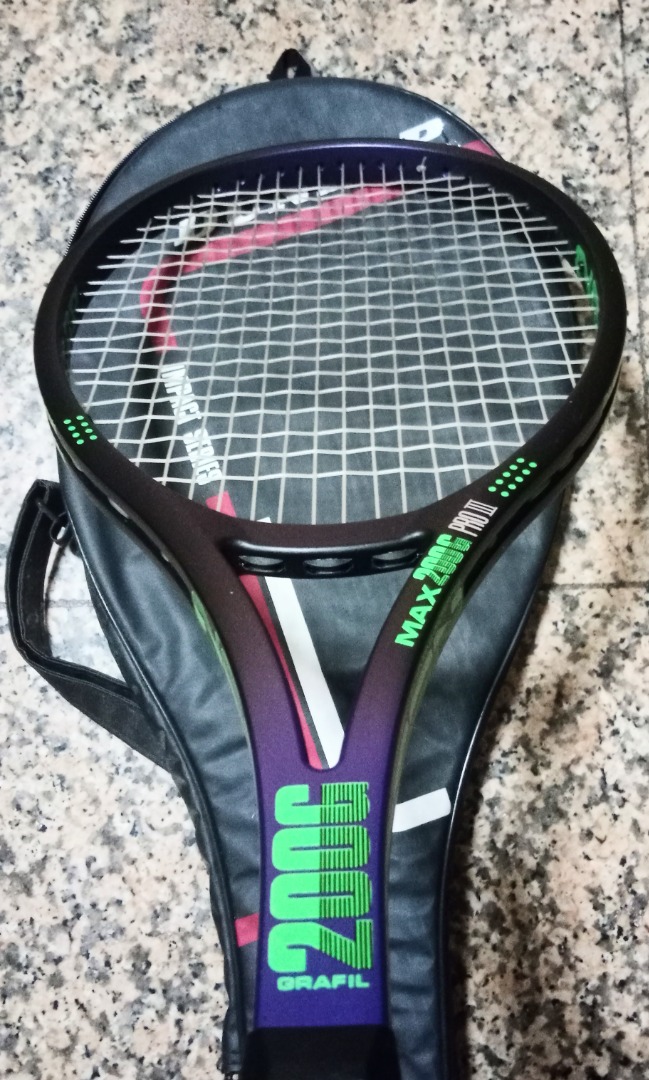 Iconic Classic Dunlop tennis racket Max200G Pro III racquet, Sports ...