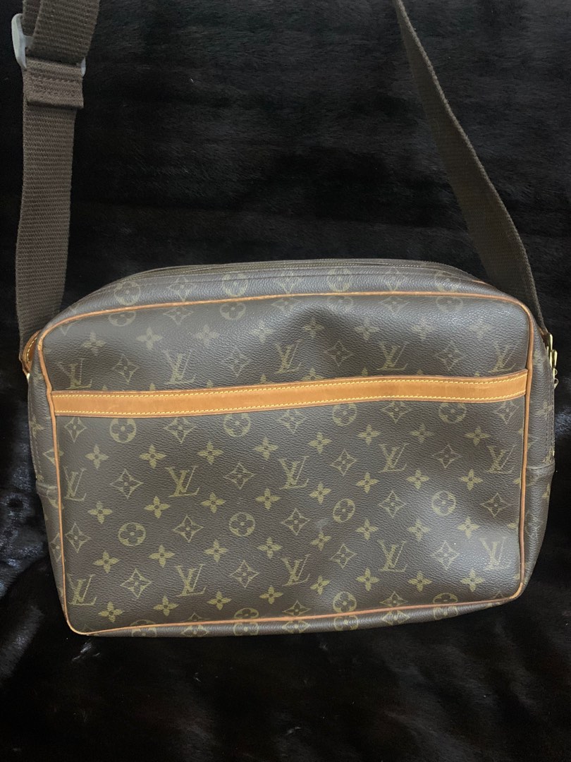 Louis Vuitton Reporter GM shoulder bag, Luxury, Bags & Wallets on Carousell