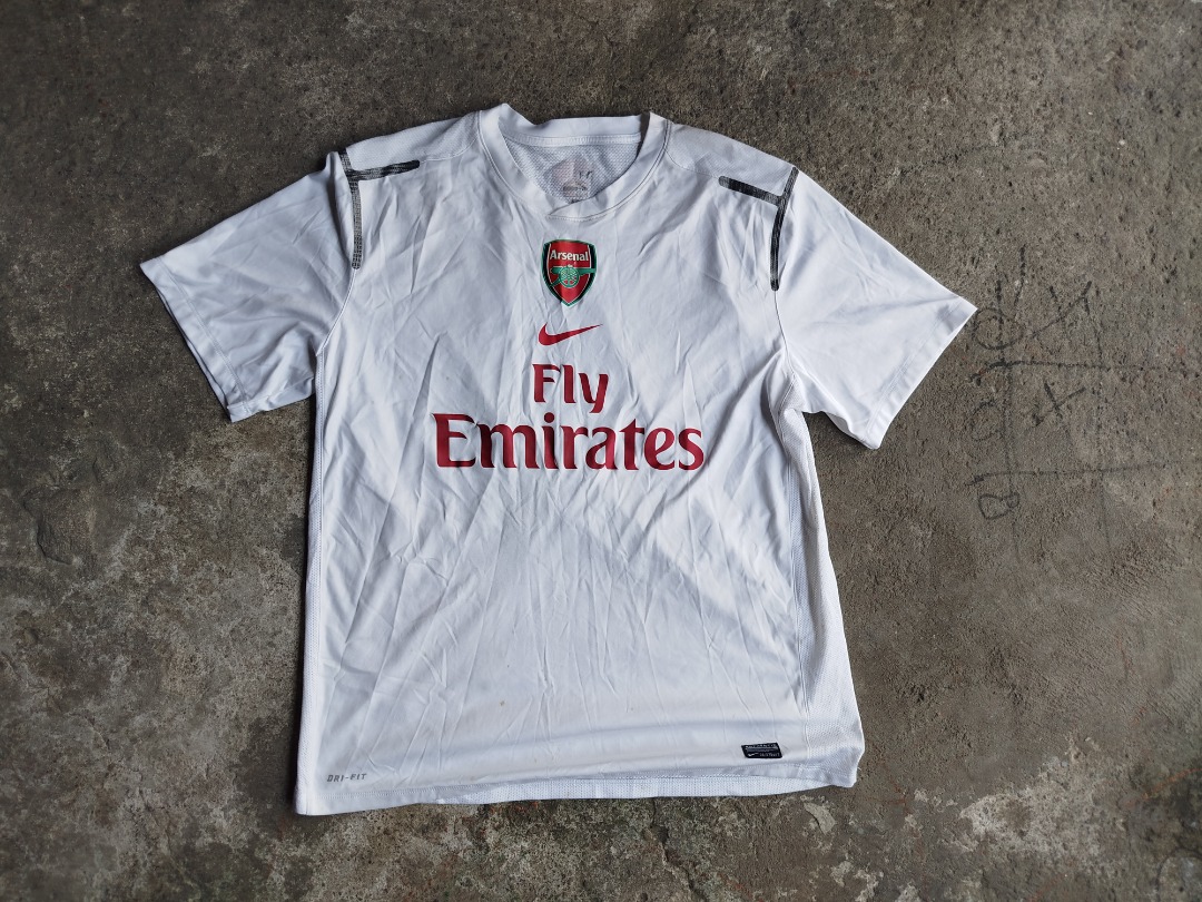 NIKE ARSENAL X FLY EMRATES DRIFIT JERSEY, Men's Fashion, Tops & Sets ...