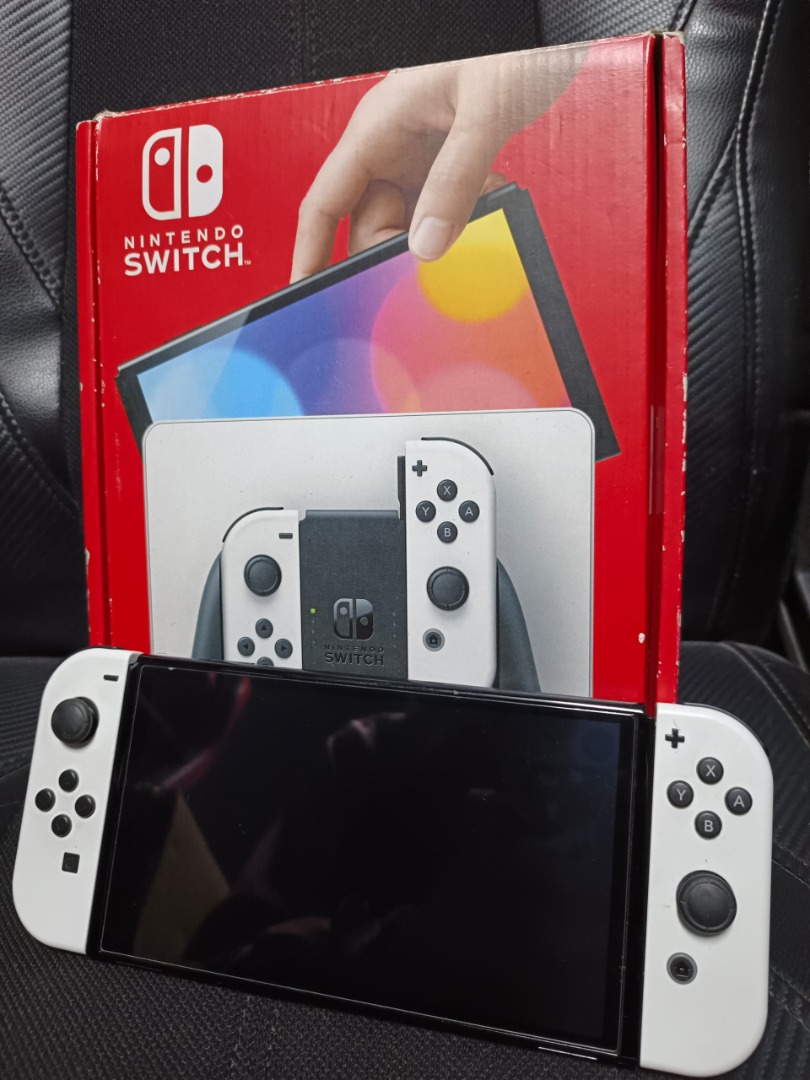 NINTENDO SWITCH - OLED MODEL - WHITE SET, Video Gaming, Video Game ...