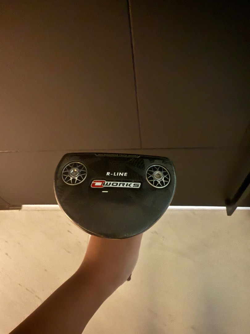 odyssey R line works broomstick putter, Sports Equipment, Sports ...