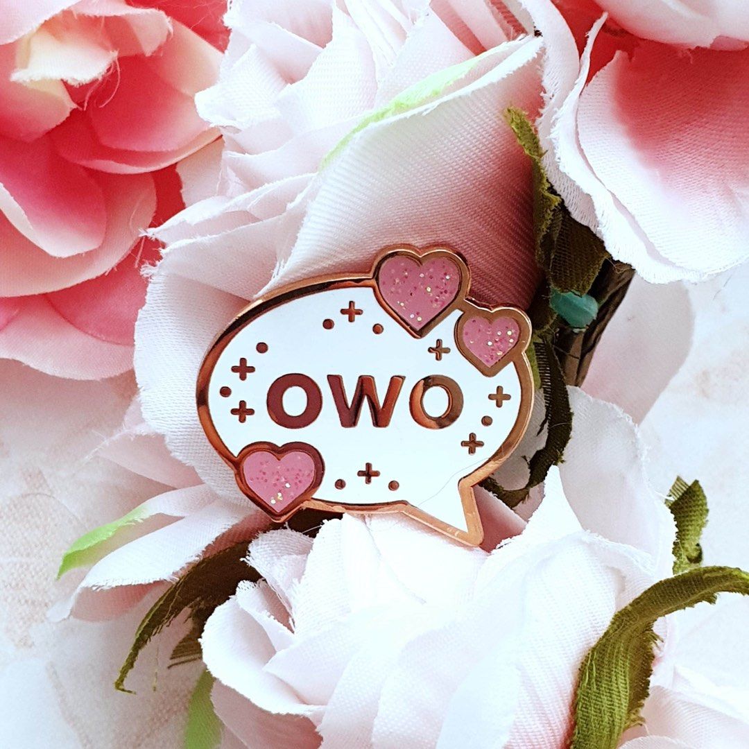 **ORIGINAL DESIGN** Cute Kawaii Harajuku Anime Rose Gold Pink Emote OwO ...