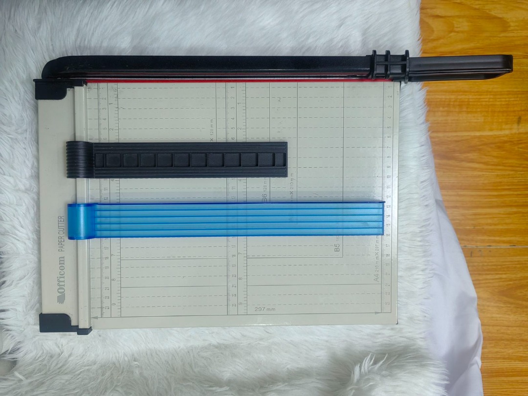 Paper Cutter HD A4 Size "12x10" Officom Office Supplies with Adjuster ...