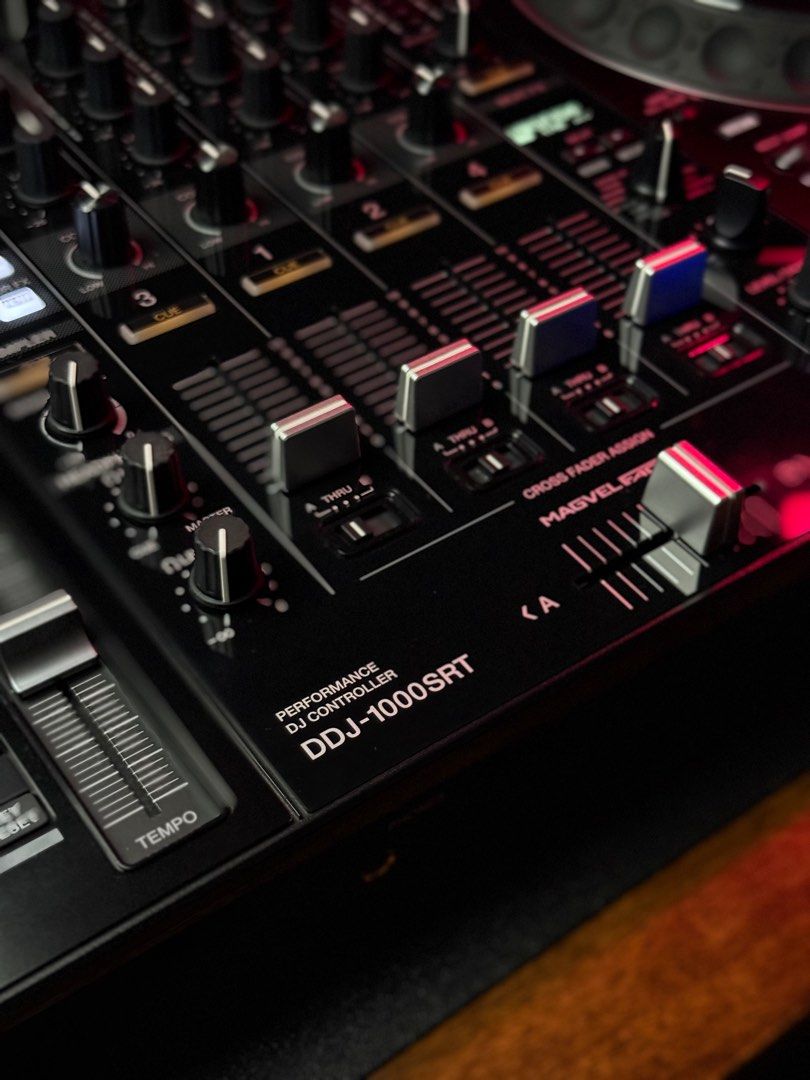 Pioneer DDJ-1000SRT Controller, Audio, Other Audio Equipment on Carousell