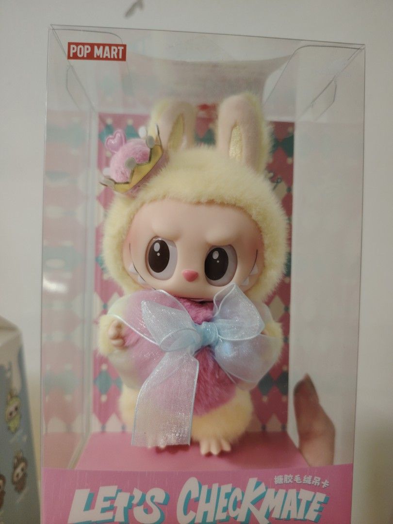 Popmart Labubu Queen, Hobbies & Toys, Toys & Games on Carousell