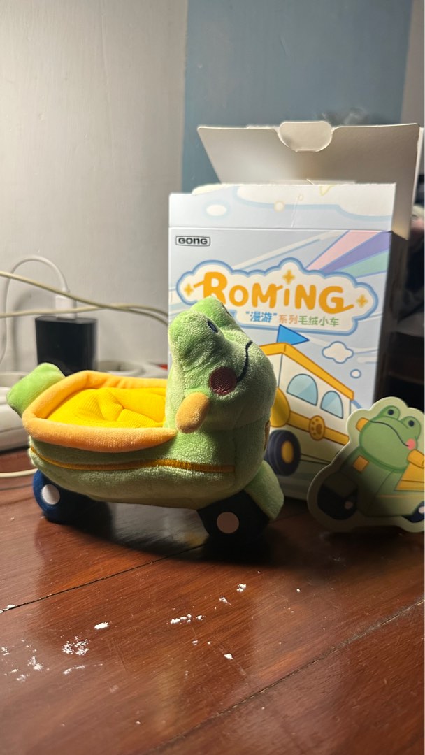 Roming labubu, Toys & Collectibles, Mainan di Carousell